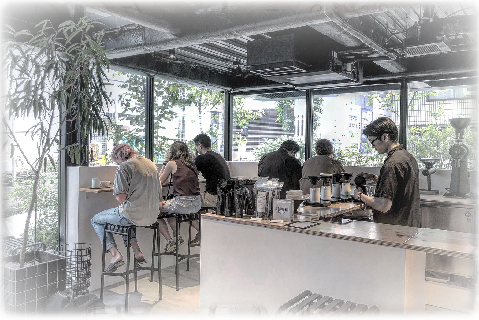 GLITCH COFFEE & ROASTERS グリッチコーヒー&ロースターズ